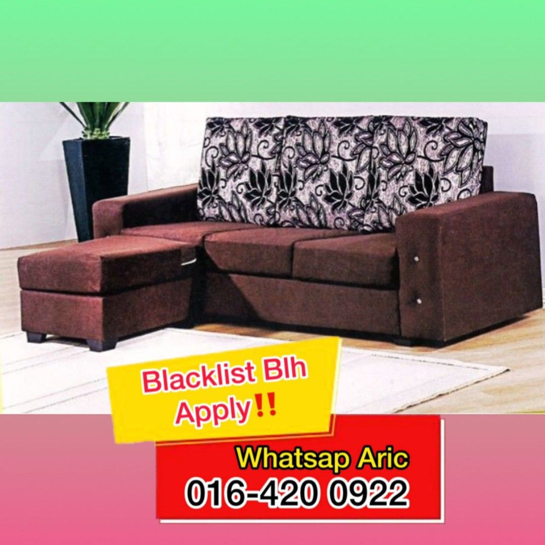 Sofa Ansuran Kedai, Furniture & Home Living, Furniture, Sofas on Carousell