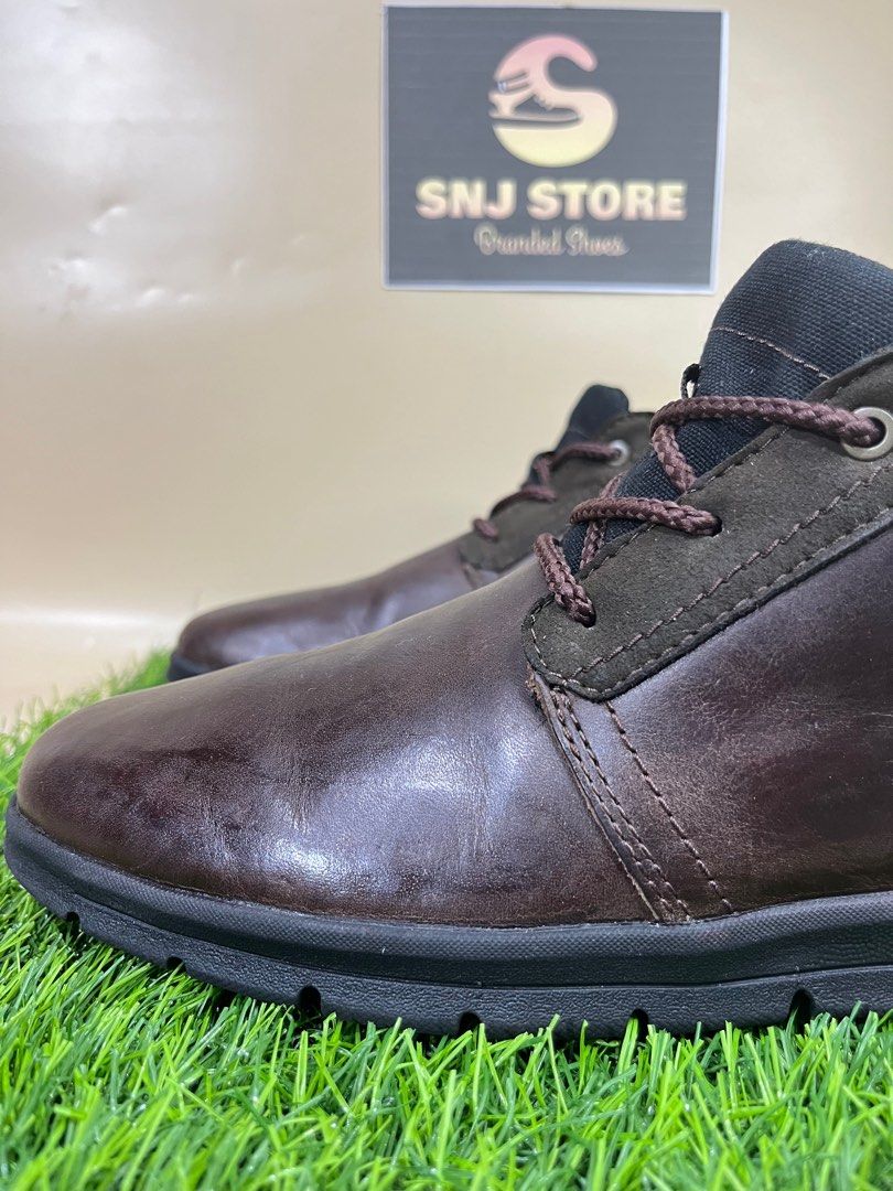Timberland Graydon Mid Cukka Dark Brown Leather Second, Fesyen Pria, Sepatu , Sepatu Boot di ...