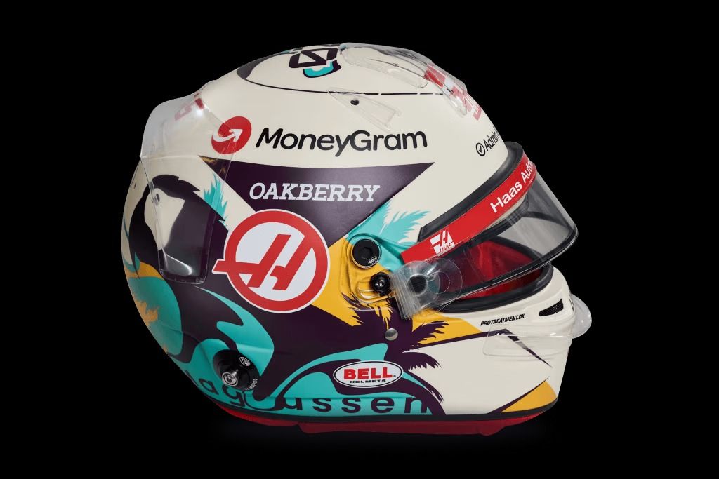 [預訂] F1 Haas- Kevin Magnussen Helmet Spark 2024 頭盔, 興趣及遊戲, 收藏品及紀念品, 明星 ...