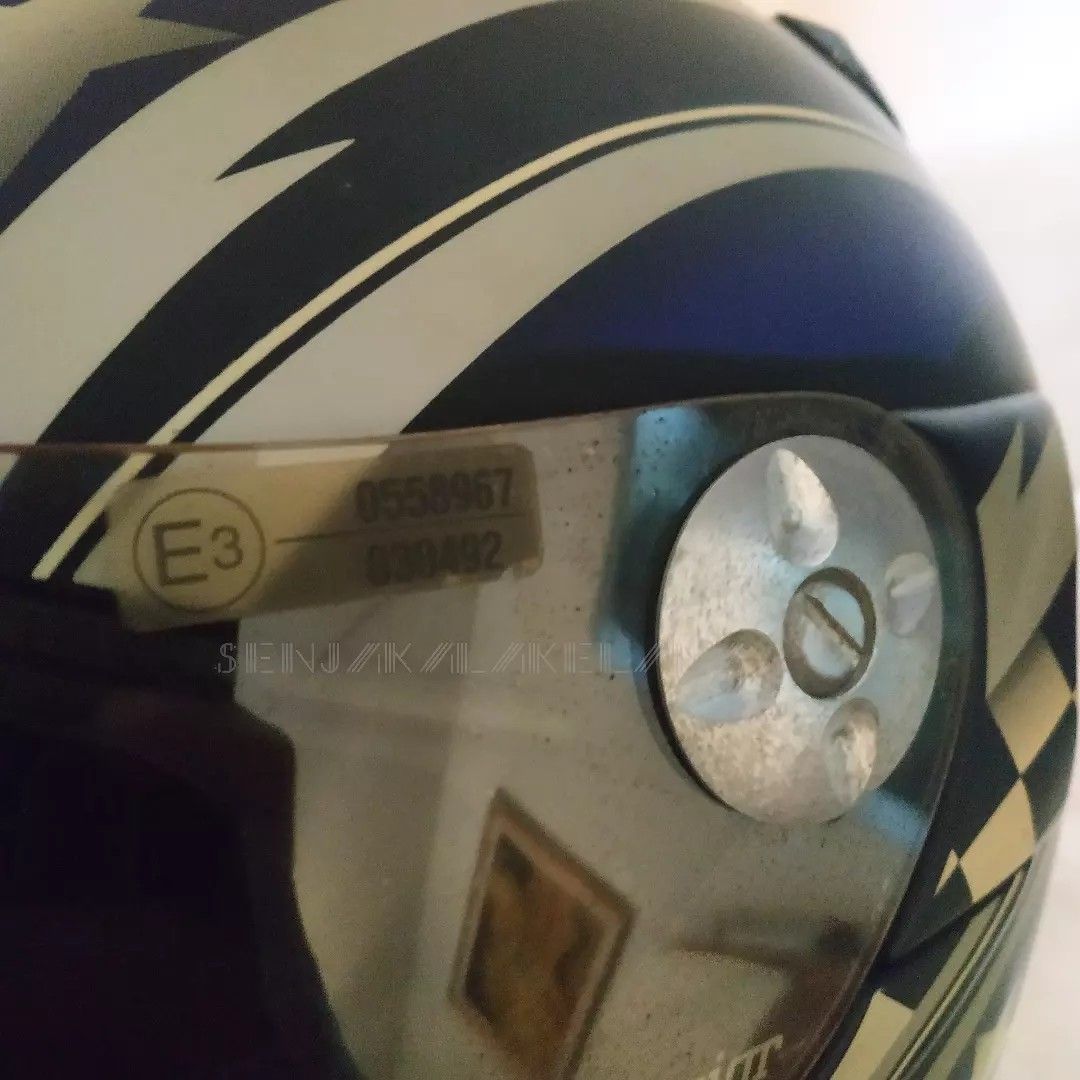 Airoh Warrior Helmet Italy. Helm arai bell shoei nolan clay smith moon ...