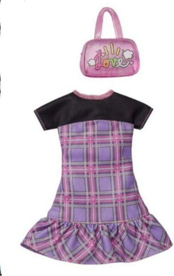 Barbie fashion pack set, Hobbies & Toys, Toys & Games on Carousell