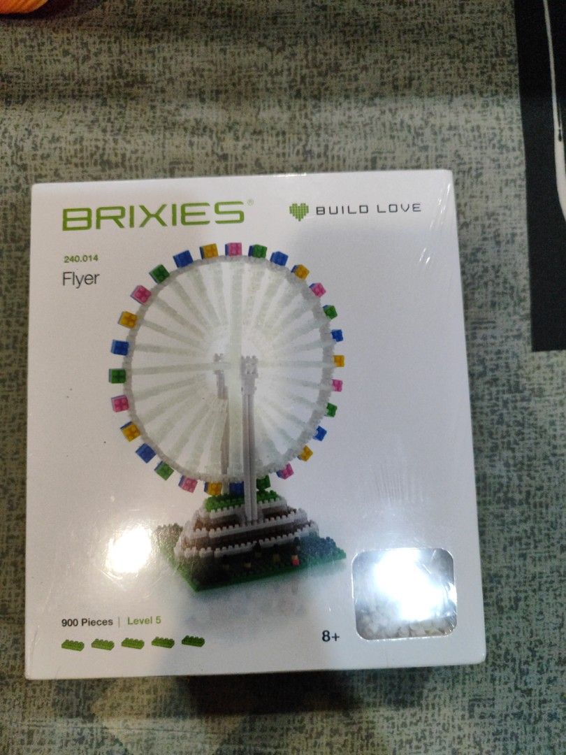 Brixies Singapore Flyer, Hobbies & Toys, Toys & Games on Carousell