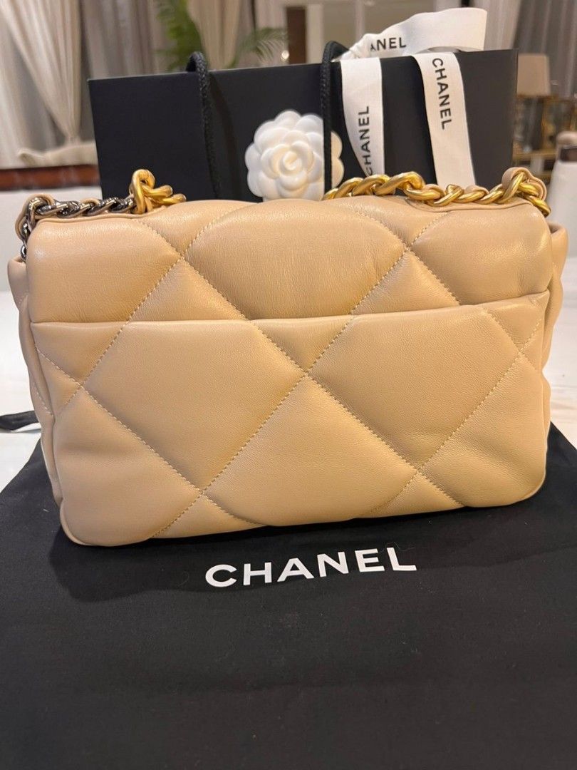 CHANEL Beige C19 GHW, Luxury, Bags & Wallets on Carousell