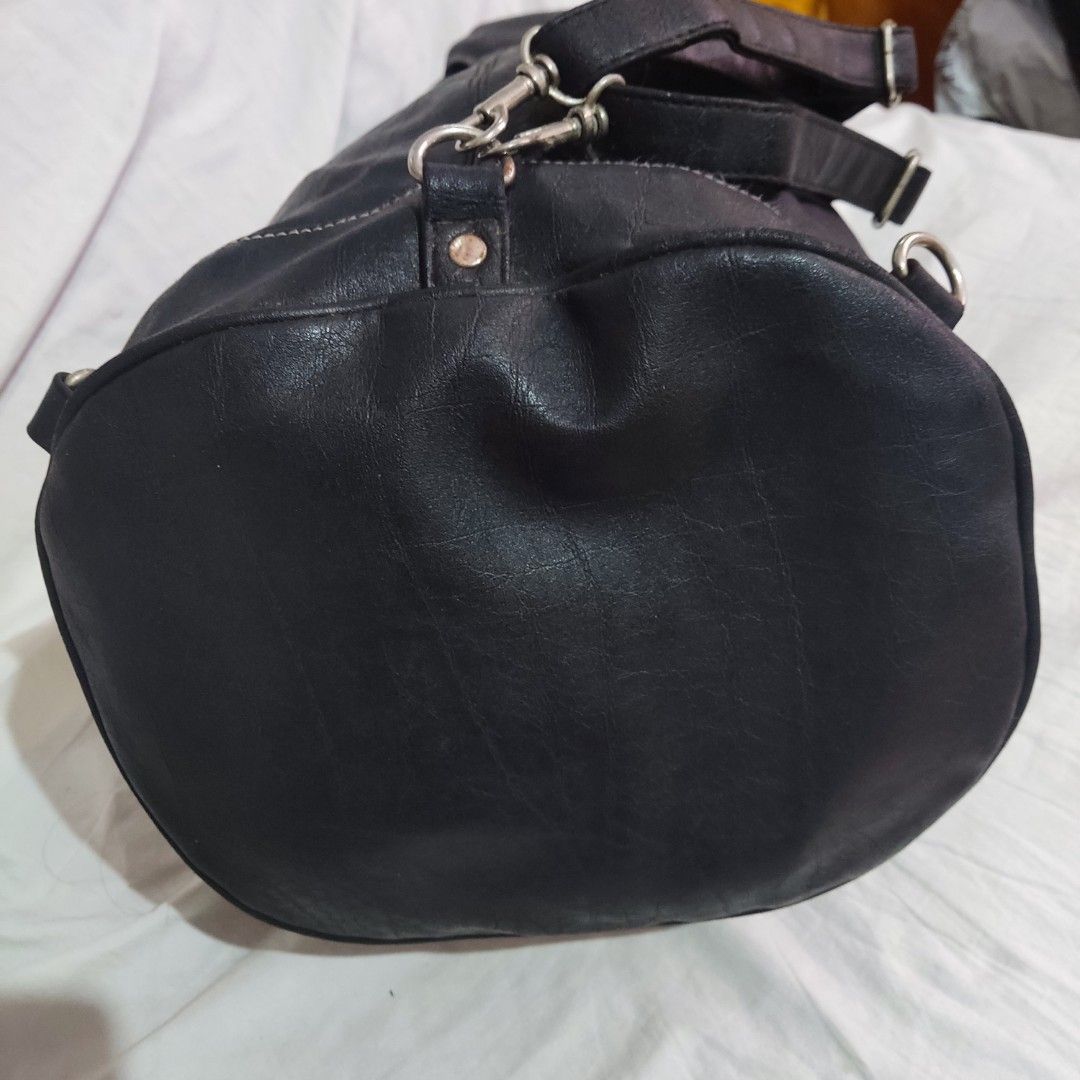 Harley Davidson Leather Barrel Backpack, Men's Fashion, Bags, Backpacks ...