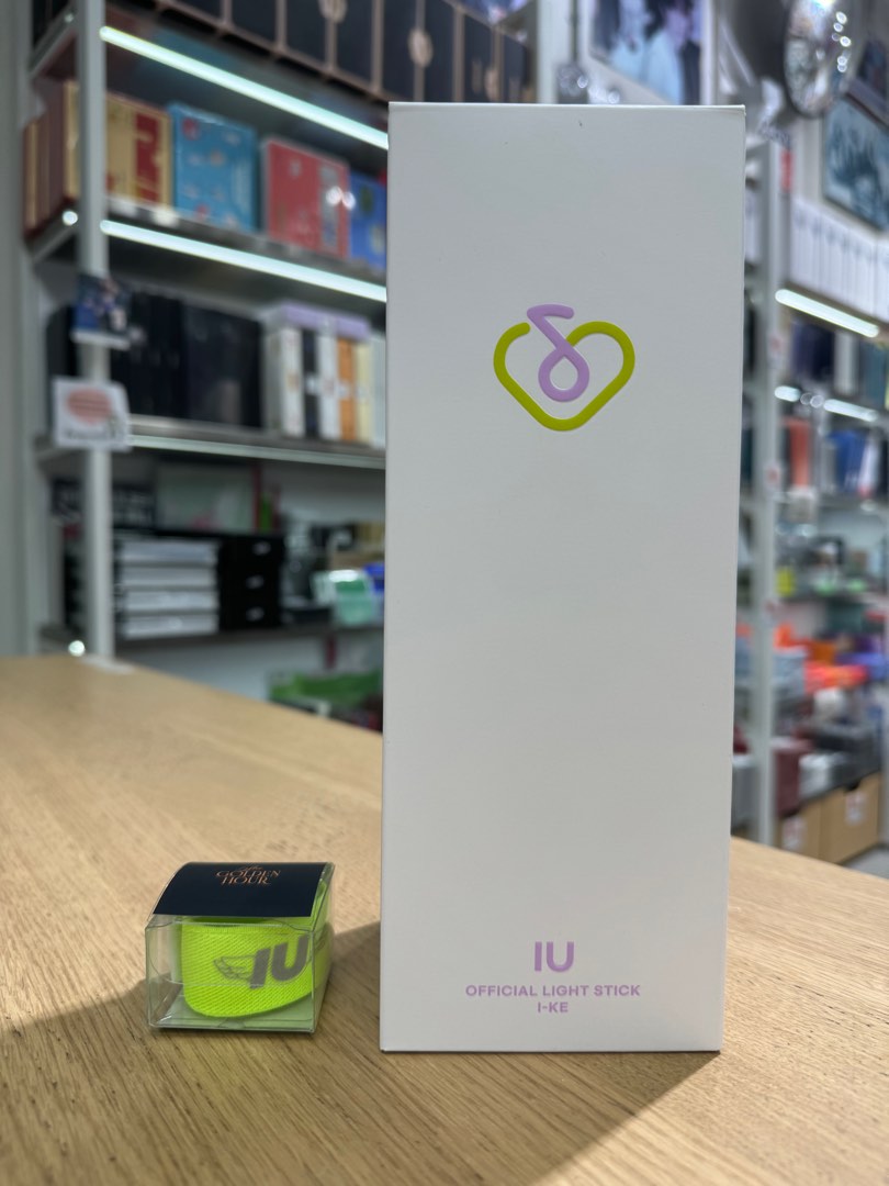 instock iu official merchandise / lightstick, Hobbies & Toys ...