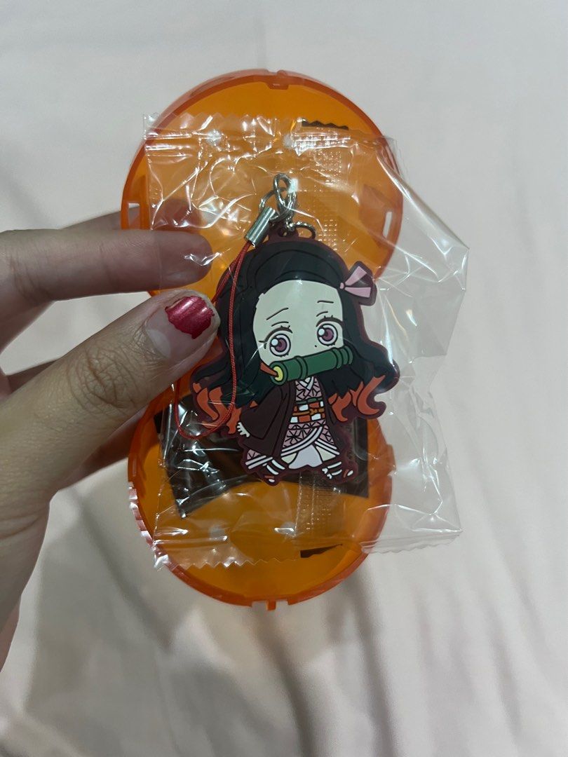 Kimetsu no Yaiba/Demon Slayer gachapon keychains (Nezuko, Mitsuri ...