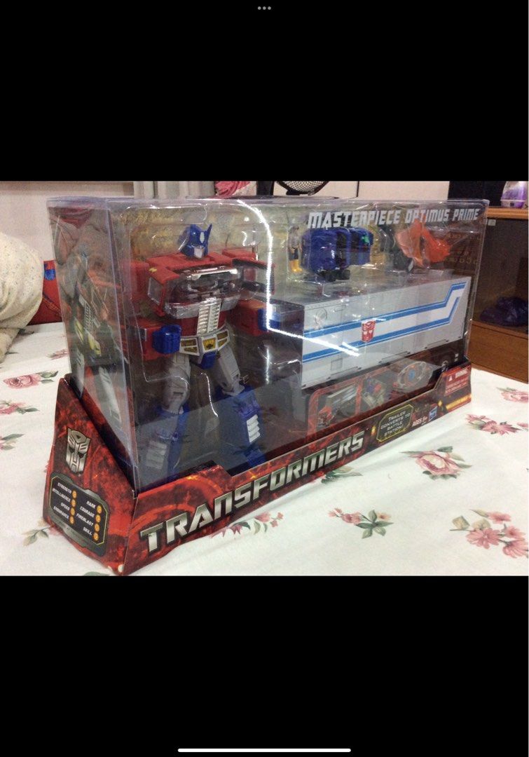 Masterpiece Optimus Prime, Hobbies & Toys, Toys & Games on Carousell