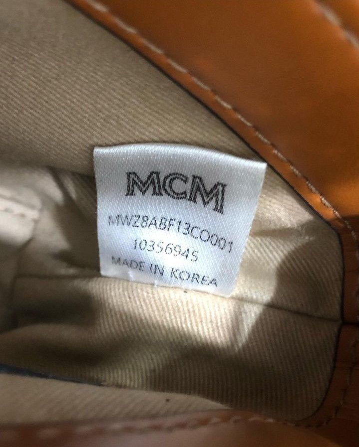 MCM MADE IN KOREA FULL KULIT ASLI, Fesyen Wanita, Tas & Dompet di Carousell
