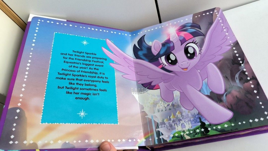 My little pony Busy book box set Missing figurines With playmat ...