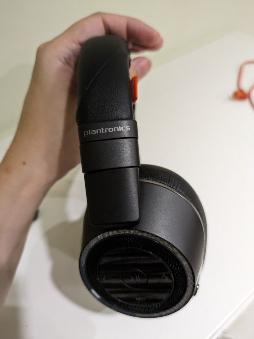 Plantronics Poly Voyager 8200 Wireless Headphones, Audio, Headphones ...