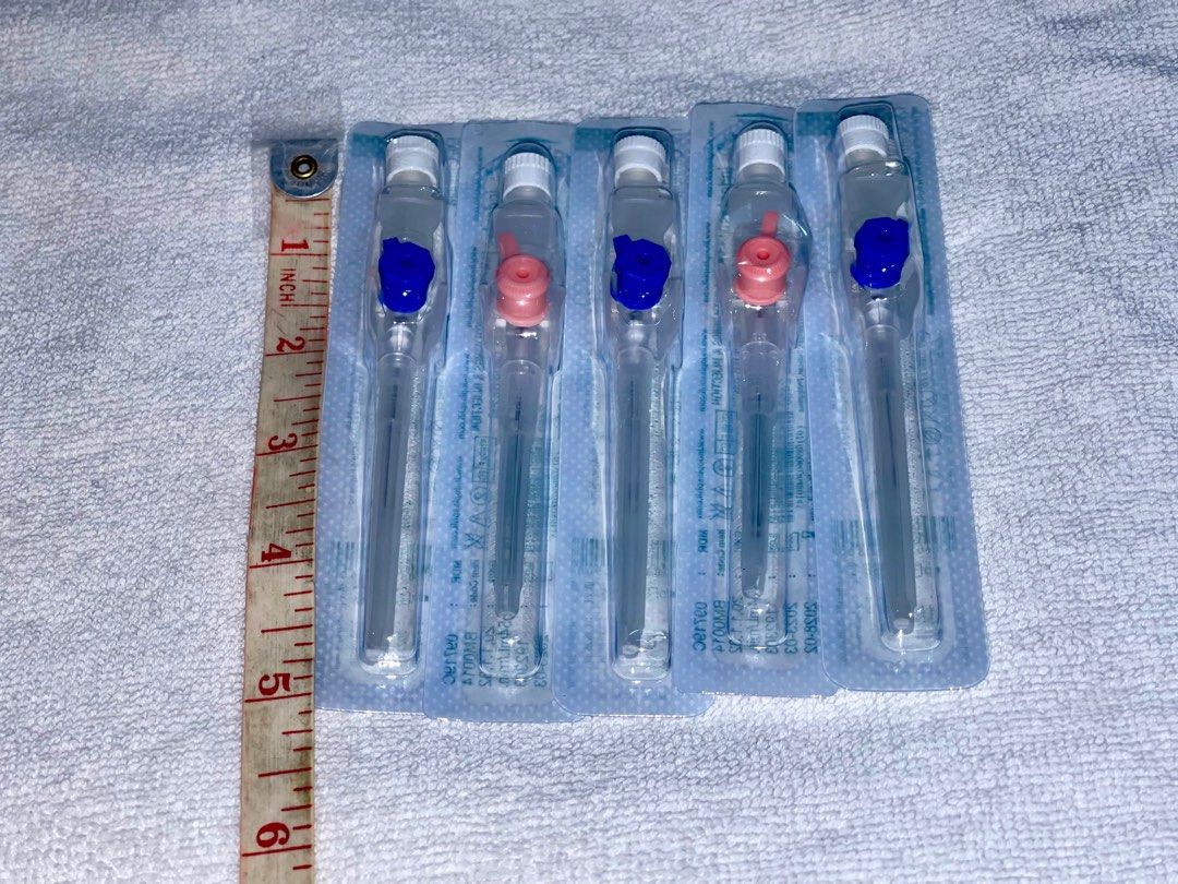 Primaflon / Indoplas IV Cannula with Wings and Injection Valve Indoplas ... Primaflon / Indoplas IV Cannula with Wings and Injection Valve Indoplas ...