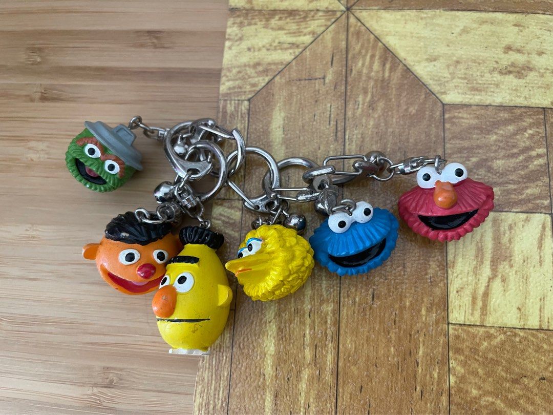 Sesame Street characters keychain set, Hobbies & Toys, Memorabilia ...