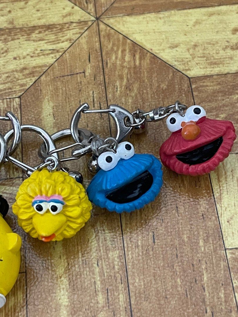 Sesame Street characters keychain set, Hobbies & Toys, Memorabilia ...