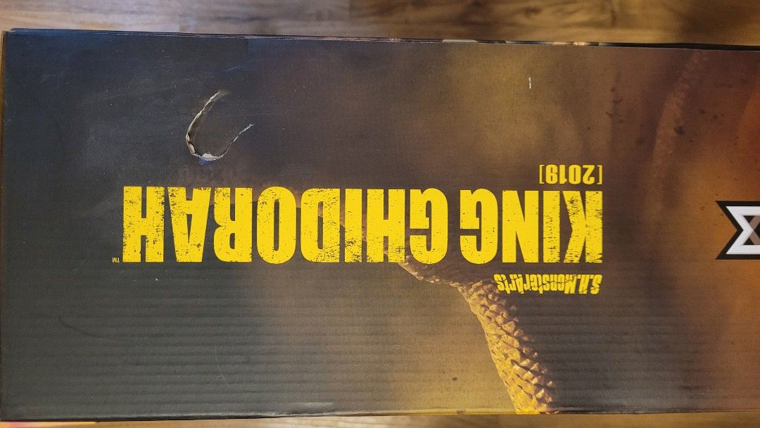 SHM S.H.Monsterarts S.H.Monster arts King Ghidorah 2019, Hobbies & Toys ...