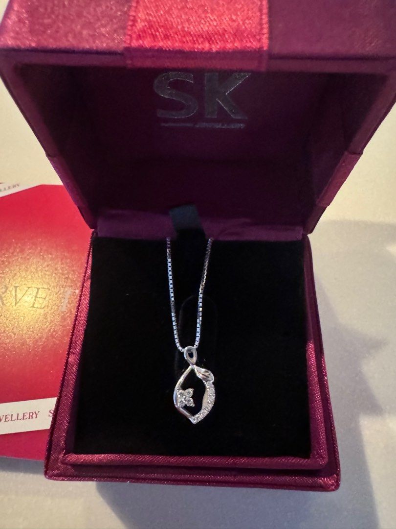 SK Jewellery Necklace Gift to clear