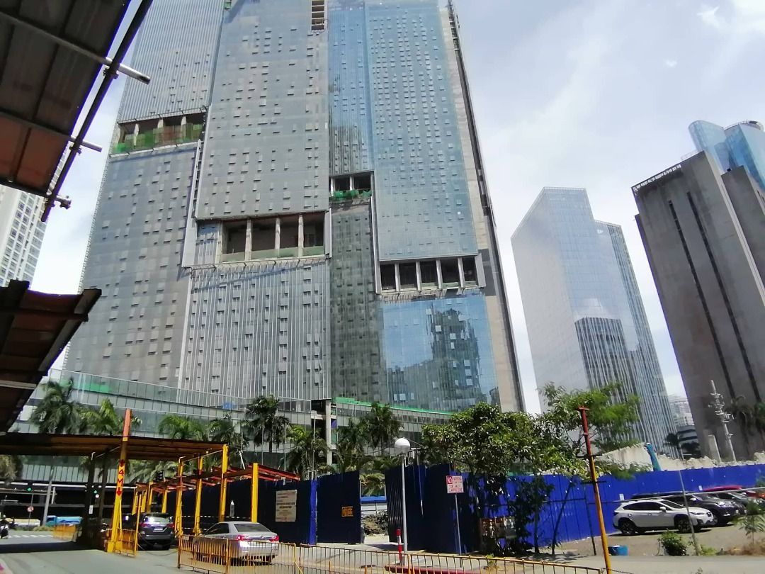 3 BEDROOM GLASS SUITE park central towers for sale makati ave ayala ave ...