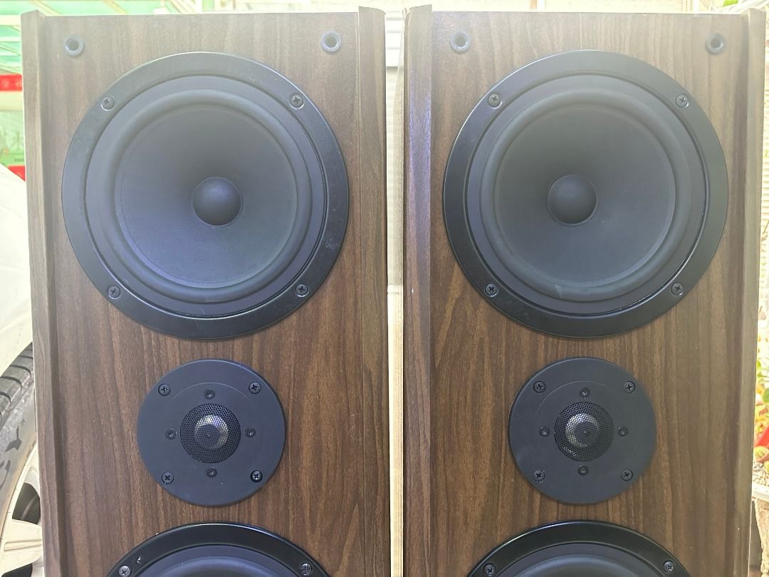 德國原裝進口 MB QUART QL 40C 三音路 點音源 雙6.5吋 落地喇叭一對 聽音樂 的好選擇 德國製造~ 有連號, 耳機及錄音音訊設備, Soundbar、揚聲器、藍牙喇叭、耳擴在旋轉拍賣