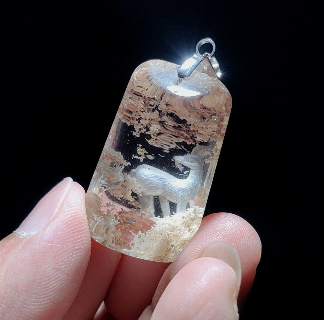 白幽灵，雕刻羊 White Phantom Sheep, Women's Fashion, Jewelry & Organisers ...