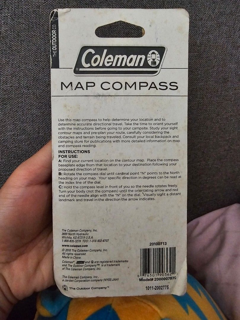Coleman Map Campass, Hobbies & Toys, Travel, Travel Essentials ...