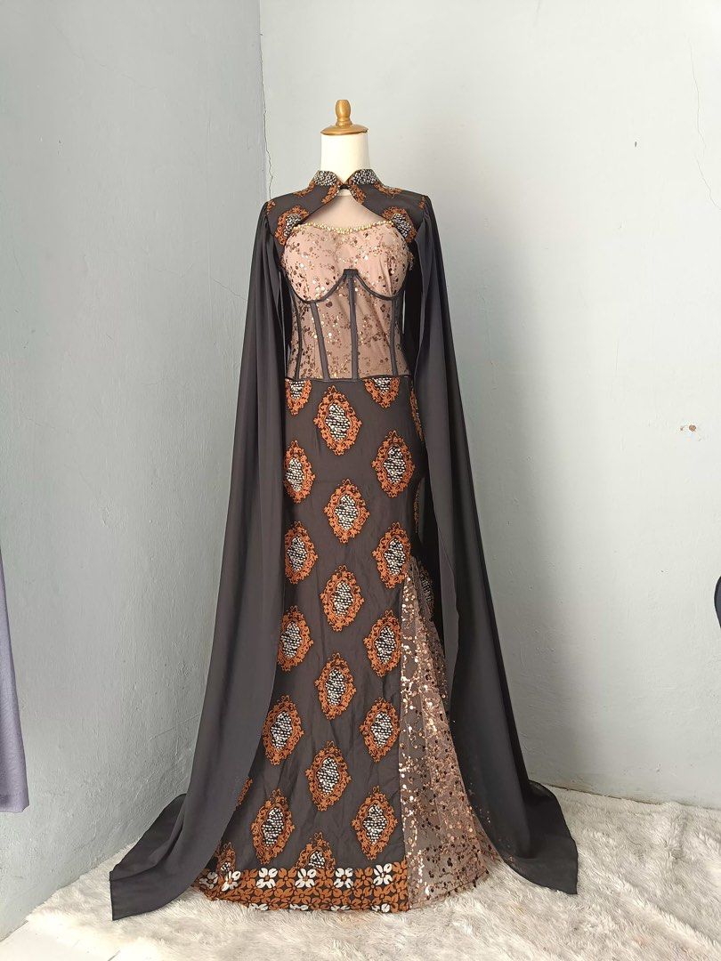 GAUN BATIK FASHION SHOW, Fesyen Wanita, Pakaian Wanita, Gaun & Rok di ...