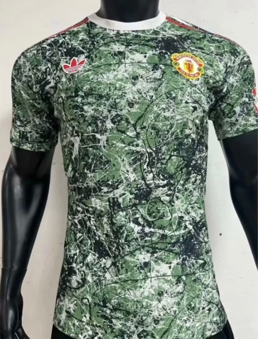 JERSI MANCHESTER UNITED X STONE ROSES 2024, Men's Fashion, Activewear ...