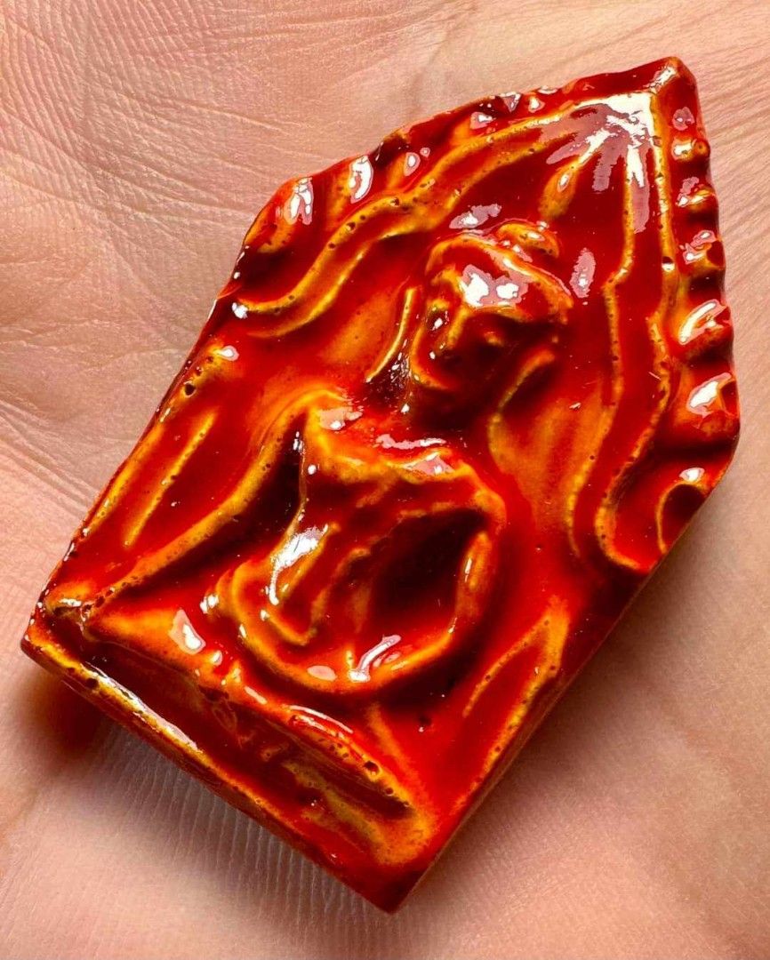 Khun Pean Lp Doo Wat Sakae Be2529 有庙盒, Hobbies & Toys, Collectibles ...