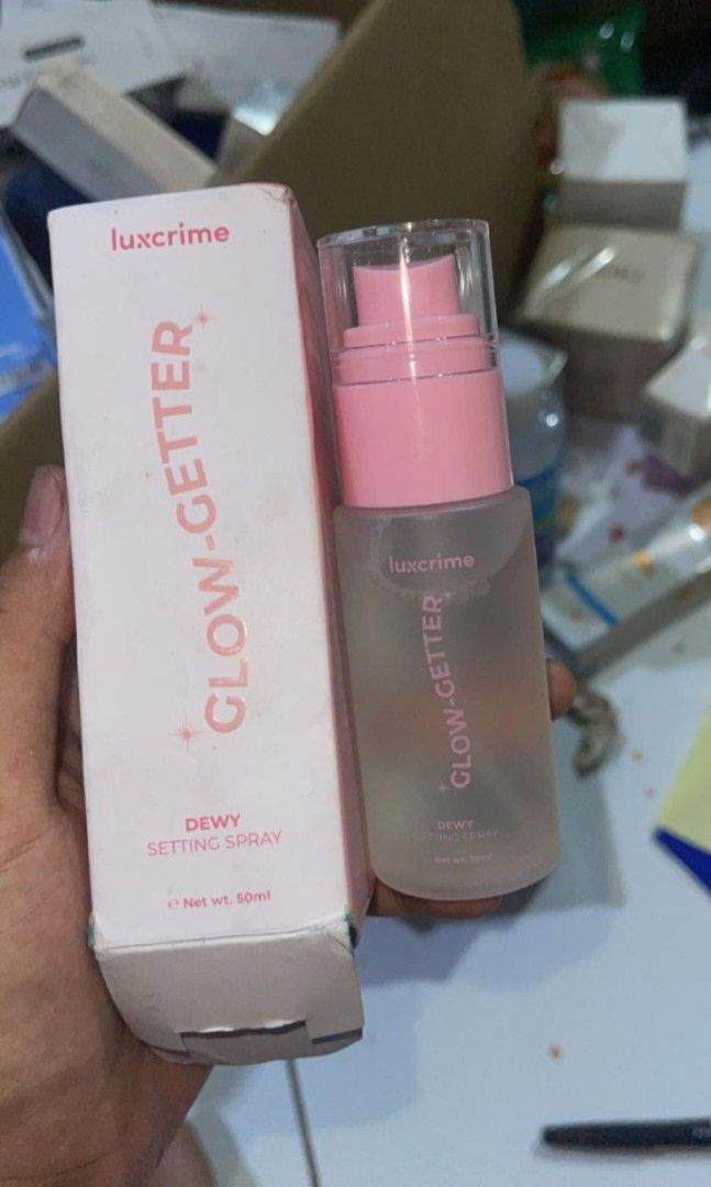 LUXCRIME glow getter dewy setting spray 50ml / produk premium indonesia ...