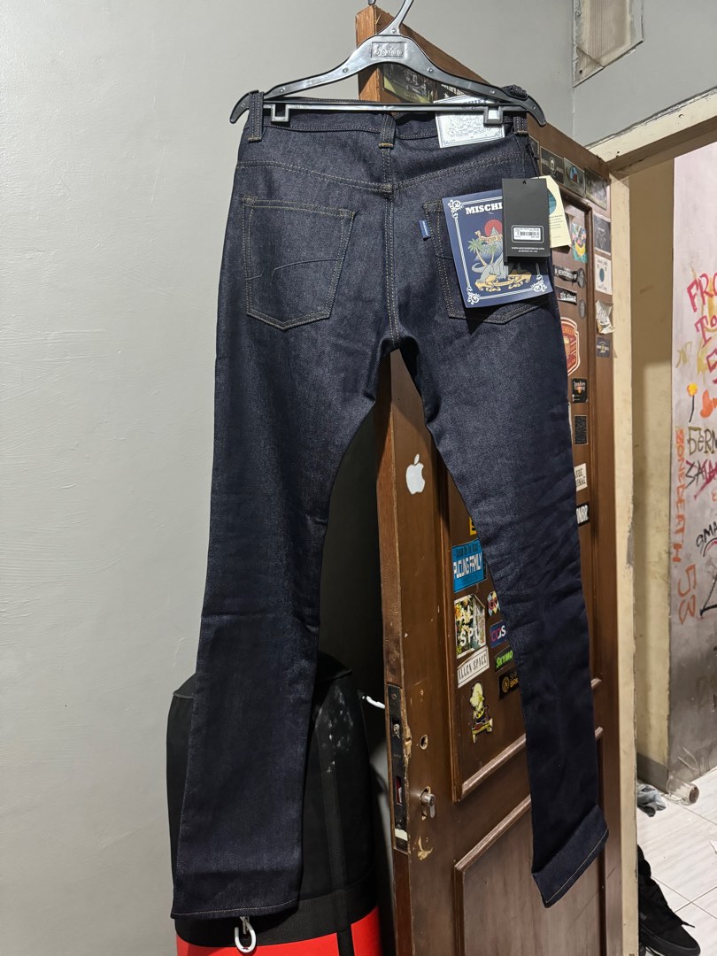 mischief denim non selvedge new, Fesyen Pria, Pakaian , Bawahan di ...