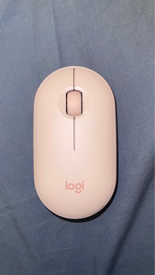 Mouse Logitech Pebble M350, Elektronik, Bagian Komputer & Aksesoris di Carousell
