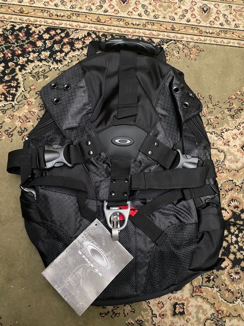 Oakley Icon Backpack 4.0 35L • Y2K Gorpcore Utility VTG bag vintage ...