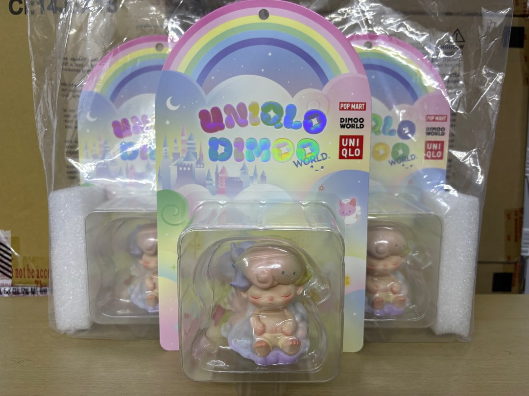 Sell Uniqlo x Popmart Dimoo 吊卡 優衣庫 全新 現貨, 興趣及遊戲, 玩具 & 遊戲類 - Carousell