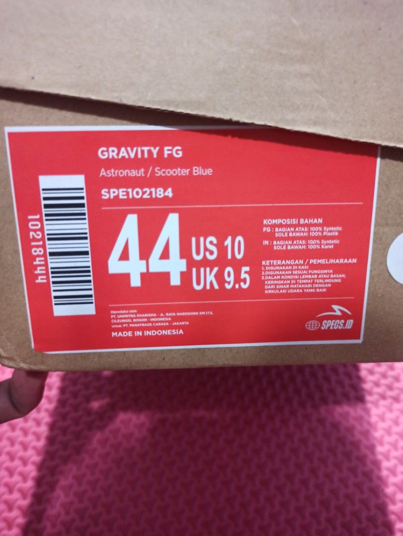 Sepatu bola specs gravity fg, Olah Raga, Perlengkapan Olahraga Lainnya ...