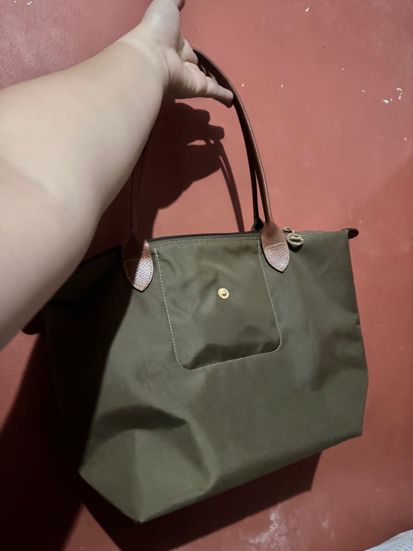 Small longchamp shoulder bag, Women's Fashion, Bags & Wallets, Shoulder ...