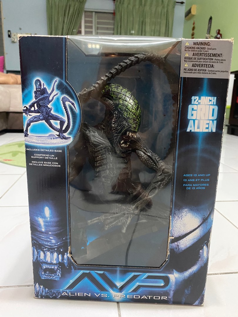 12 Inch Grid Alien, Hobbies & Toys, Toys & Games on Carousell