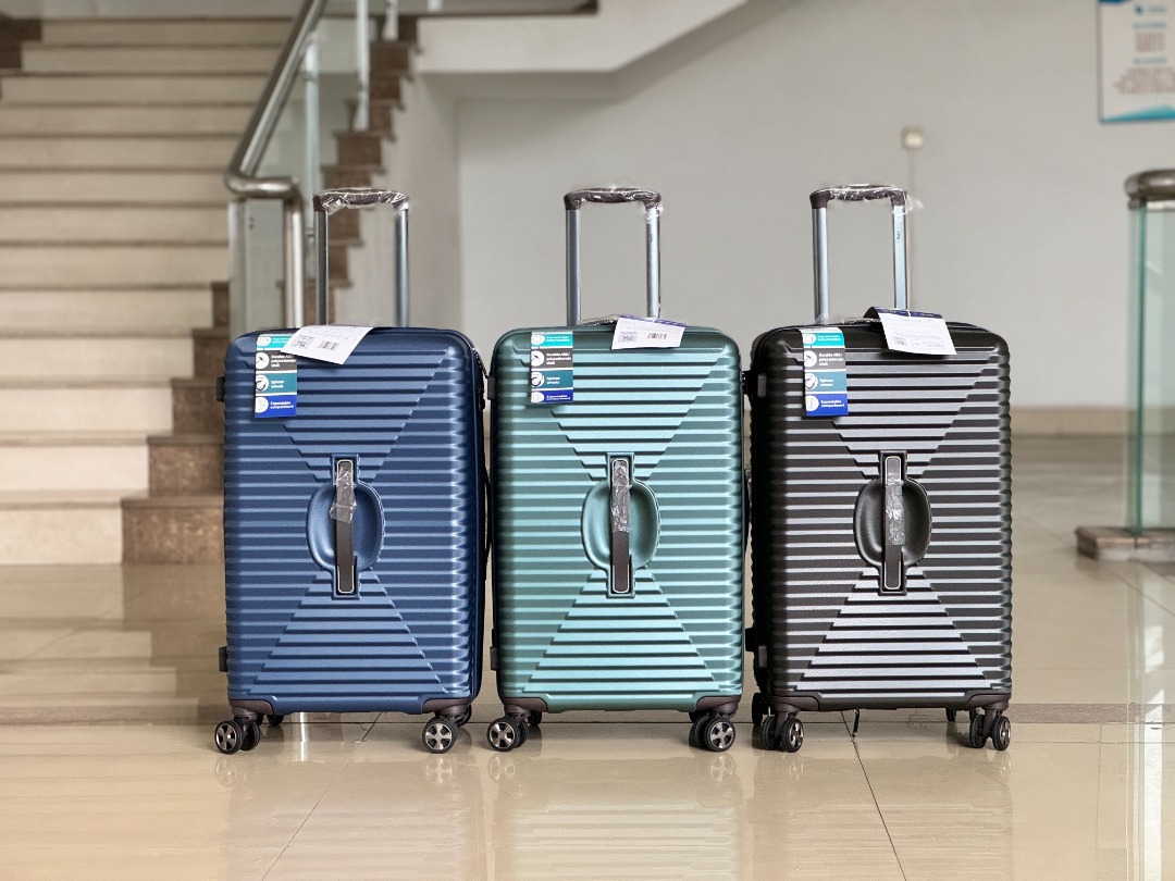 (需預訂 全新) 英國品牌 Goby London 行李箱, 興趣及遊戲, 旅行, 旅遊 - 行李箱 - Carousell