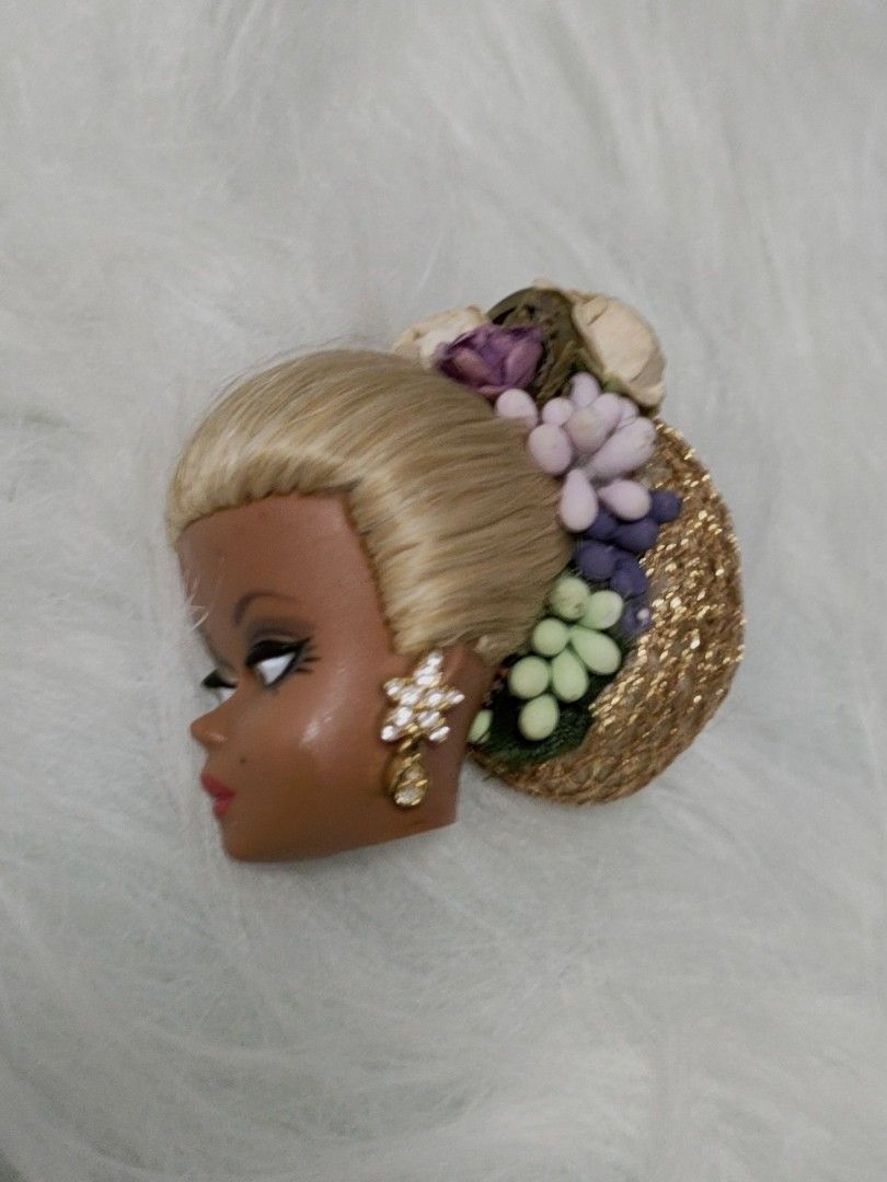 Barbie silkstone doll head, Hobbies & Toys, Toys & Games on Carousell