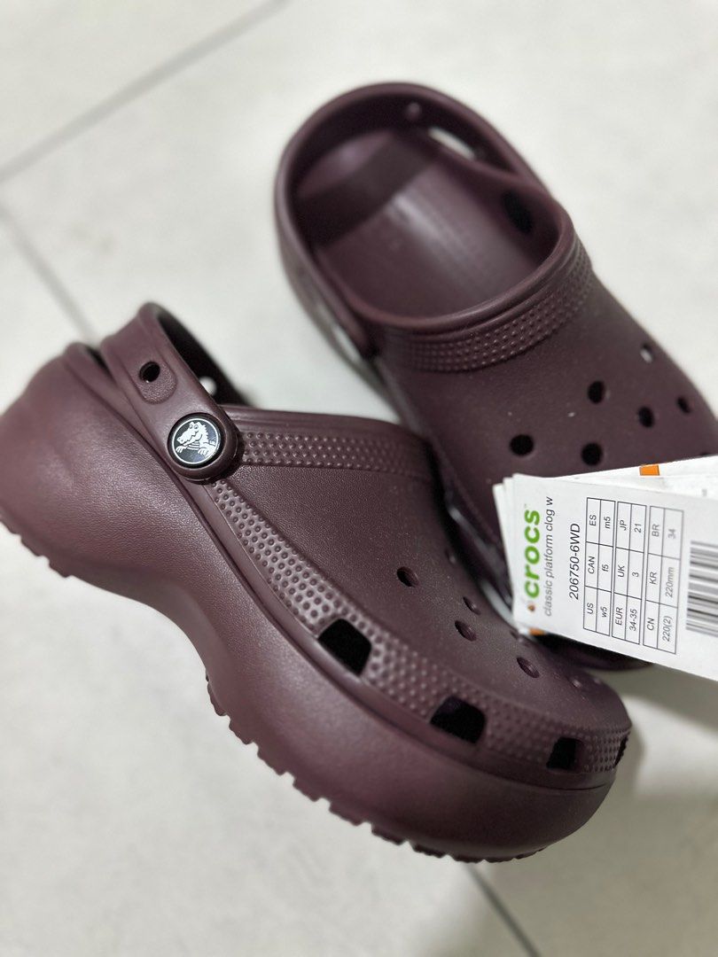 Classic Platform Clogs, Women's Fashion, Footwear, Sandals on Carousell