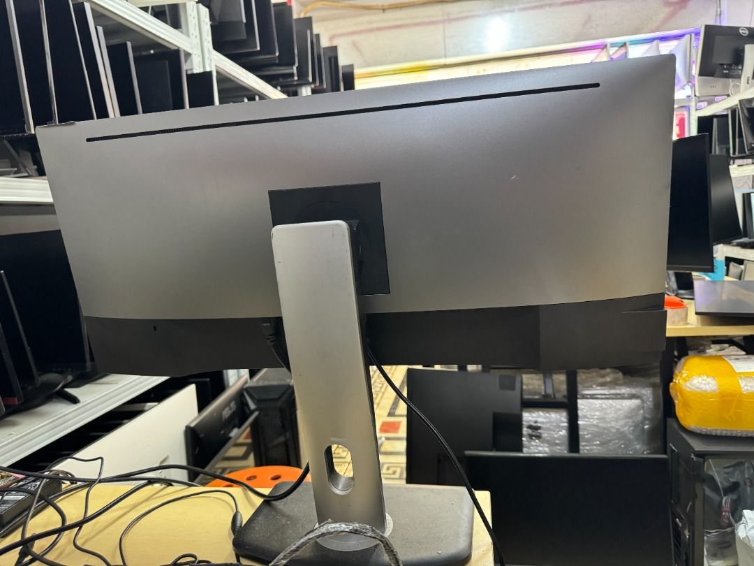 DELL 29吋 顯示器 LED 熒幕 IPS /型号：U2917W 無邊框 低藍光 不閃屏 2560x1080 60HZ/21:9 / 29 ...