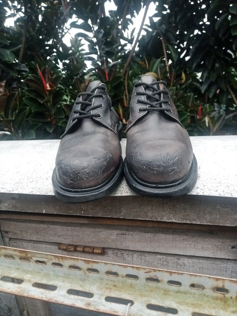 Dr martens / docmart, Fesyen Pria, Sepatu , Sepatu Boot di Carousell