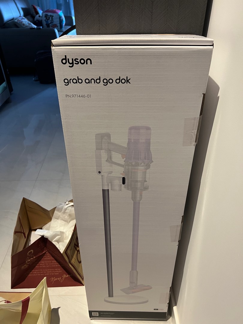 Dyson grab and go Dok, Computers & Tech, Parts & Accessories, Other ...