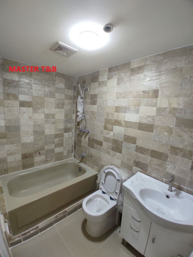 For Sale Condo in Binondo, Tomas Mapua Street near Ongpin 3 Bedrooms ...