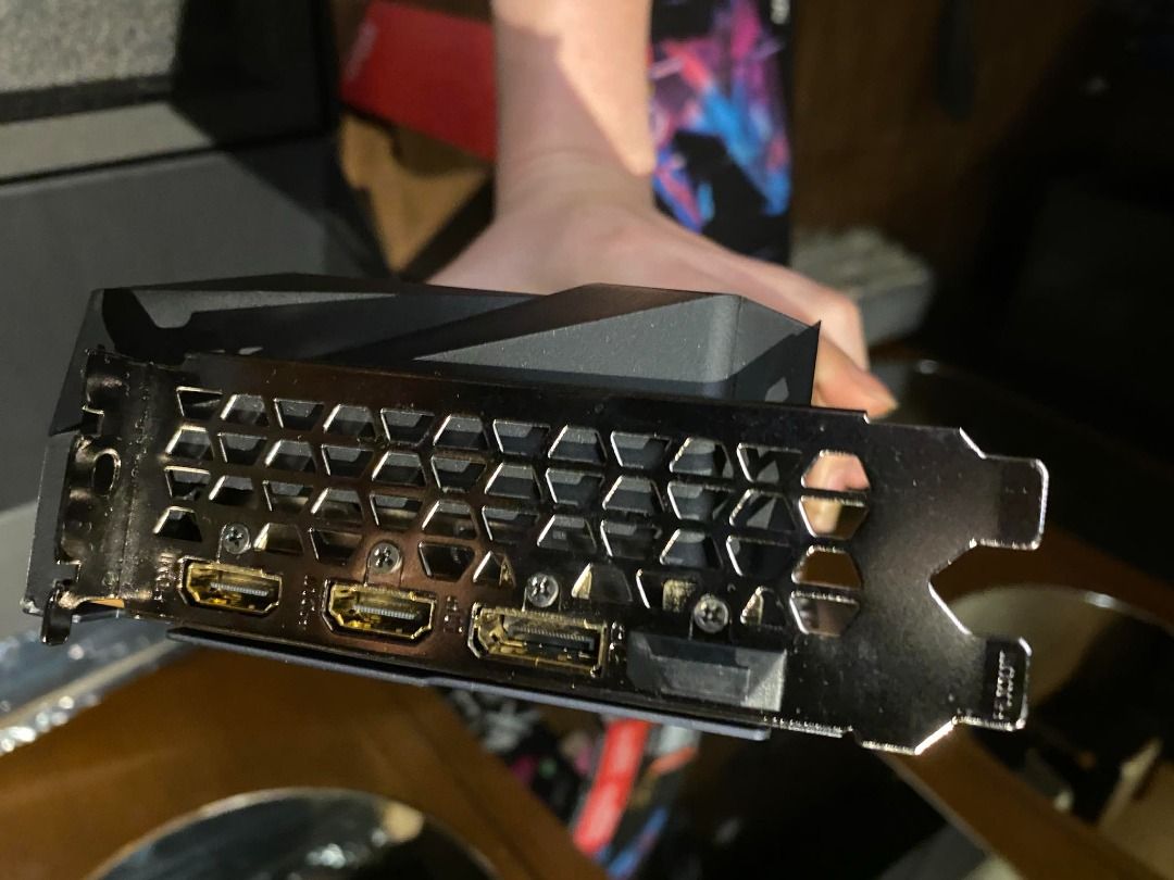 Gigabyte Aorus 6900xt Gaming OC 16gb Tri-fans RGB, Computers & Tech ...