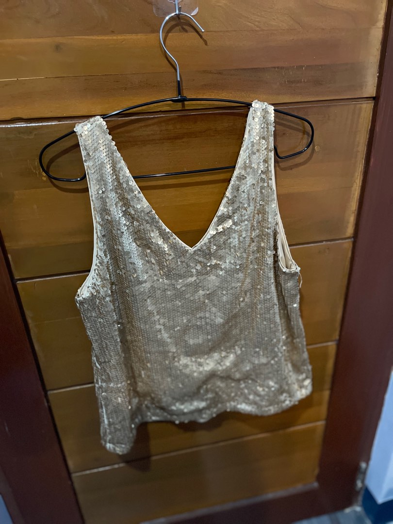 Gold Sequence Top, Women's Fashion, Tops, Sleeveless on Carousell