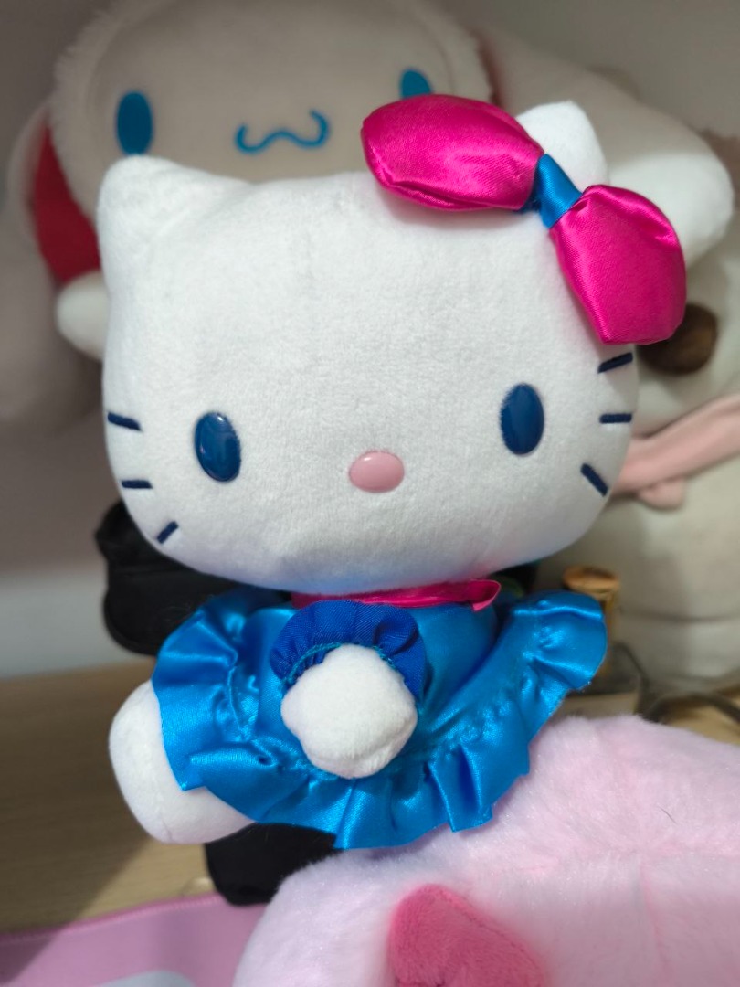 hello kitty rare blue eyes plushies, Hobbies & Toys, Toys & Games on ...
