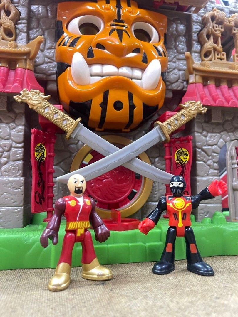Imaginext Fisher-Price Samurai Castle, Hobbies & Toys, Toys & Games on ...