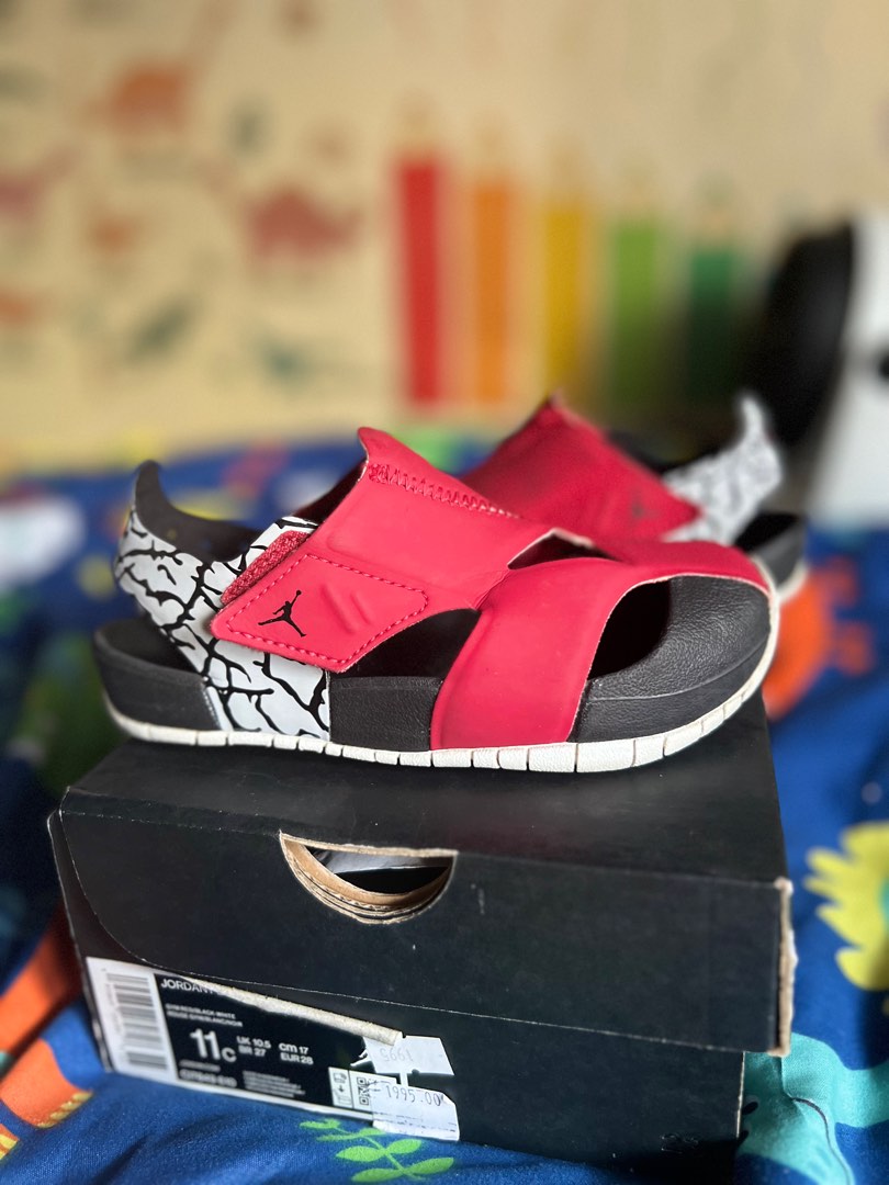 Jordan flare sandals for pre school, Babies & Kids, Babies & Kids ...