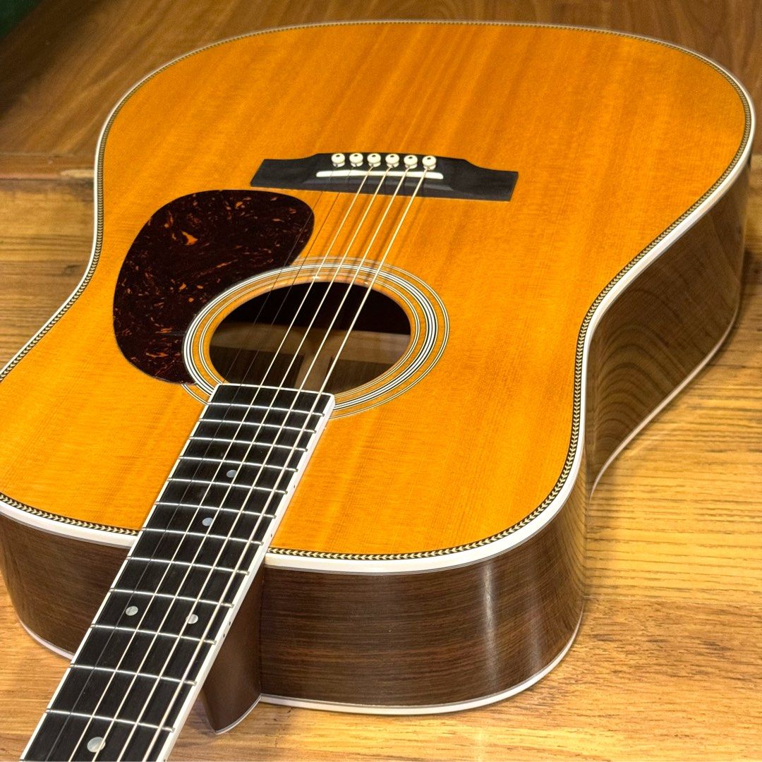 Martin HD35 50th Anniversary Acoustic guitar, Hobbies & Toys, Music ...