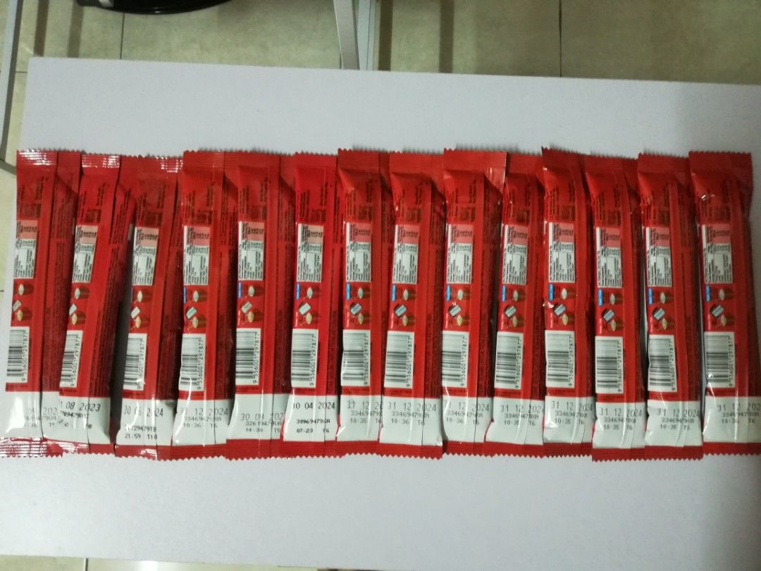 Nescafe Original 3 In 1 Red Sachets, Food & Drinks, Beverages on Carousell