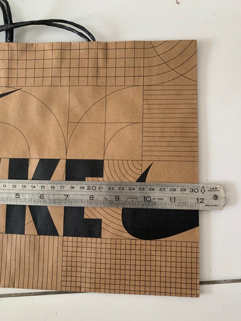 Nike Paper Bag 10 inch x 12 inch, Hobbies & Toys, Collectibles ...