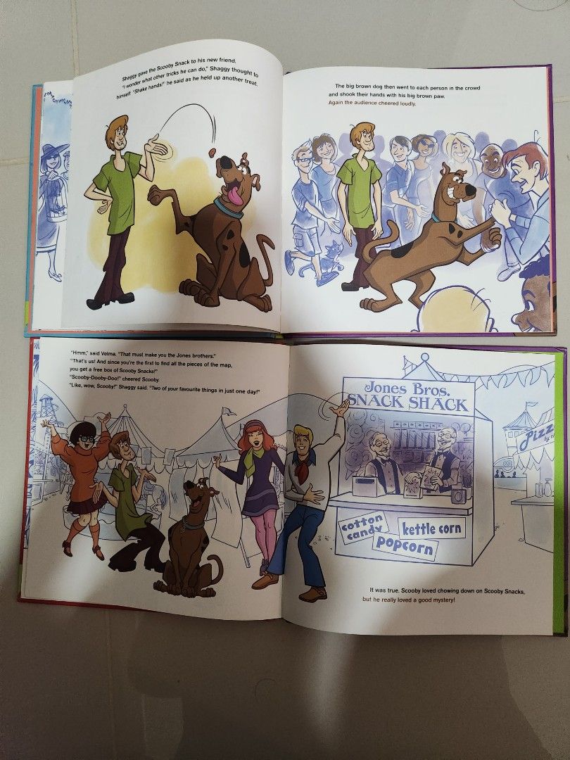 Scooby Doo Books - Set of 2, Hobbies & Toys, Books & Magazines ...